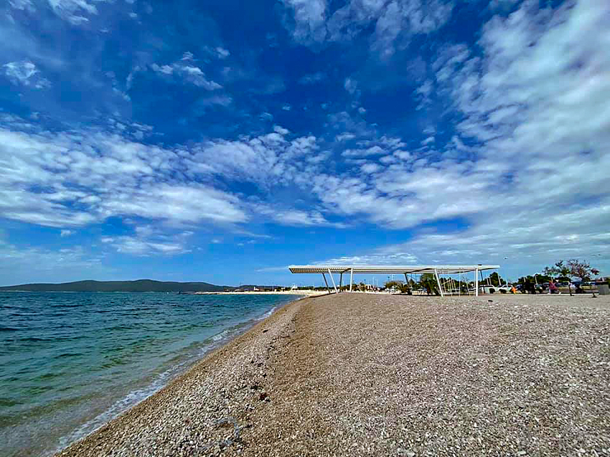 Strand Rezaliste in Brodarica - Strandführer von Kroati.de √