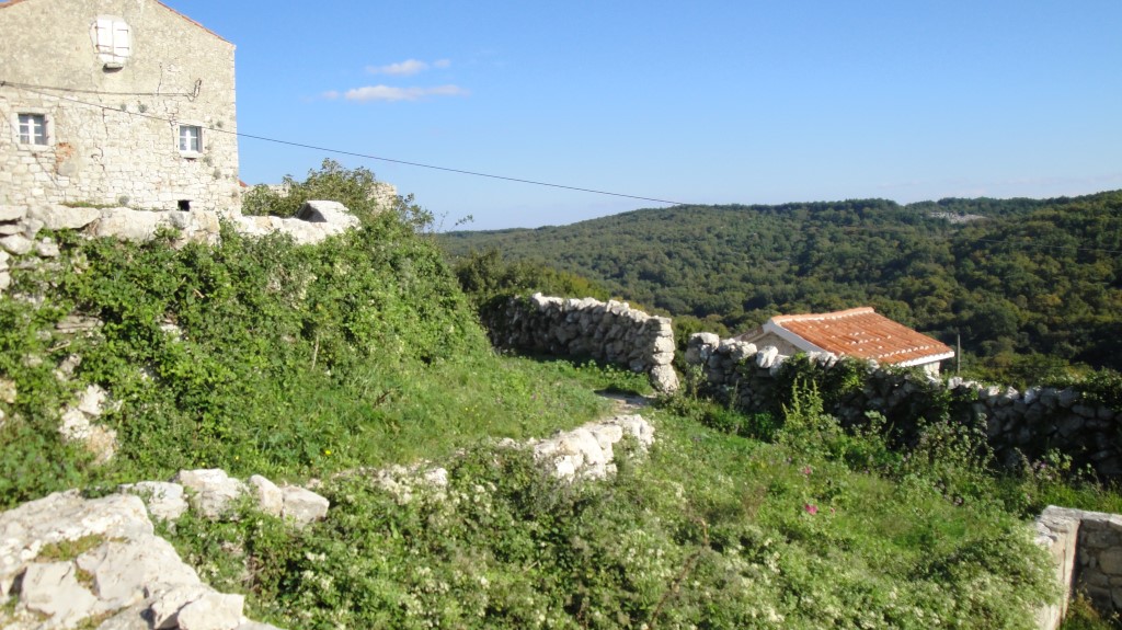 Lubenice - Kroatien Reiseführer √ - Kroati.de