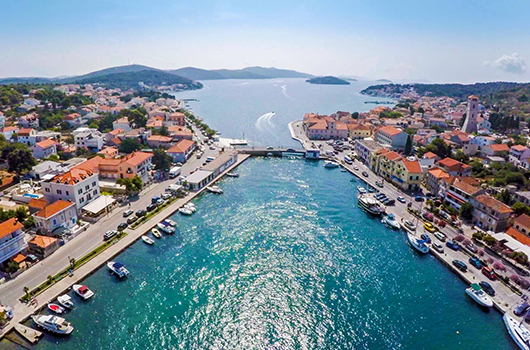 Tisno | Kroatien Reiseführer √ - Kroati.de